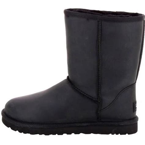 Botte UGG Classic Short Leather Femme UGG Cuir Noir Tige