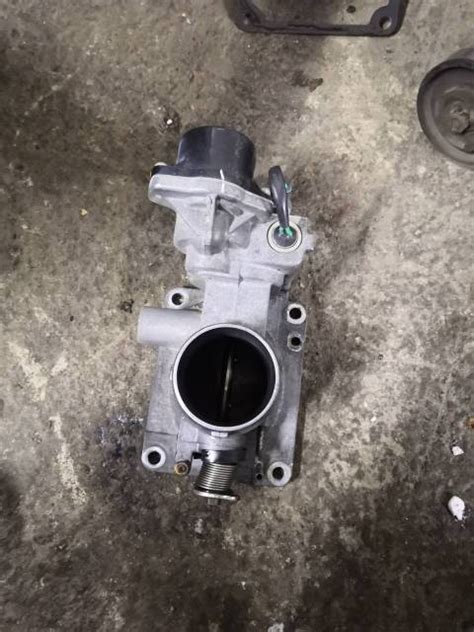 Купить Дроссельная заслонка Тойота Ленд Крузер HDJ100, HDJ100L, HDJ101K ...