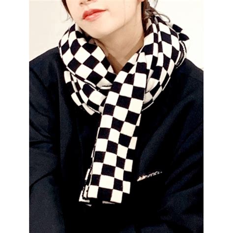 버터플라이 겨울나기블랙 화이트 체크 머플러목도리따듯해요니트 체커보드 머플러 위시버킷