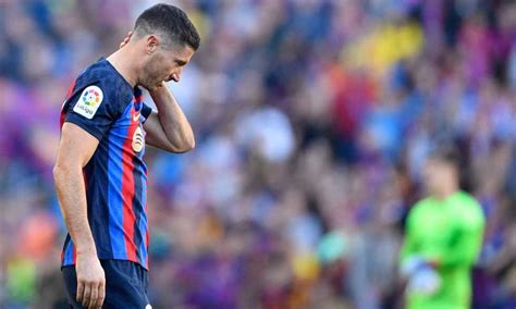 Filgoal أخبار التشكيل بدون ليفاندوفسكي فاتي يقود هجوم برشلونة