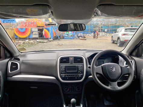 Maruti Brezza Lxi 4 Wheels