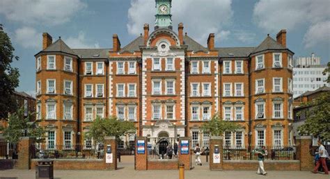 Ranking Las Mejores Universidades Del Mundo 2020 Detrás Del Pupitre