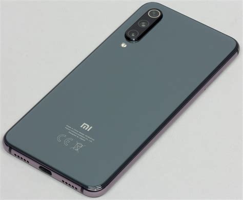 Обзор смартфона Xiaomi Mi 9 SE