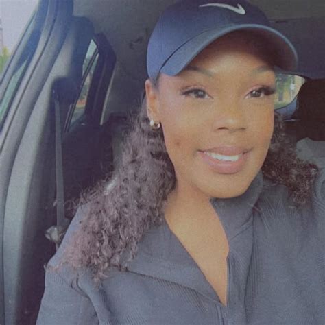 Karie Bonner Karie4president • Threads Say More