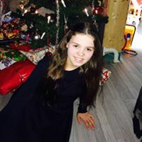 Stream Malin Storrø music Listen to songs albums playlists for free