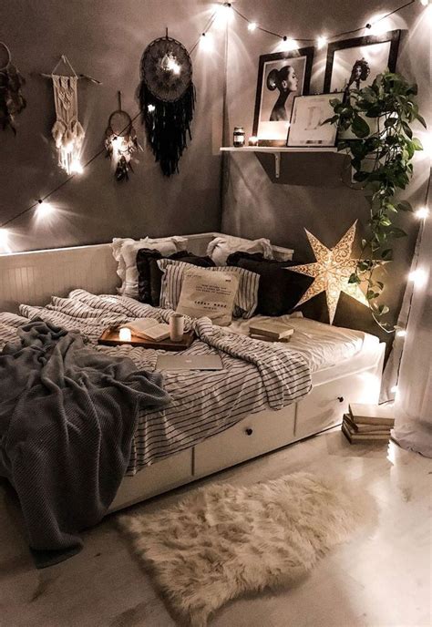 10 Beautiful Christmas Decor Ideas From Scandinavia Bedroom Design