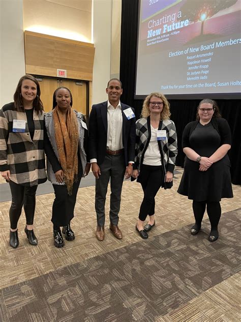 Nami Minnesota Elects Five New Board Members At Its Annual Meeting