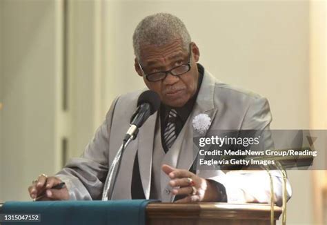 Leroy Bailey Jr Photos And Premium High Res Pictures Getty Images