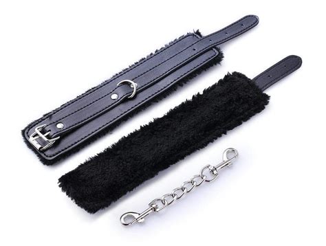 Furry Plush Handcuffs Black Ddlg World