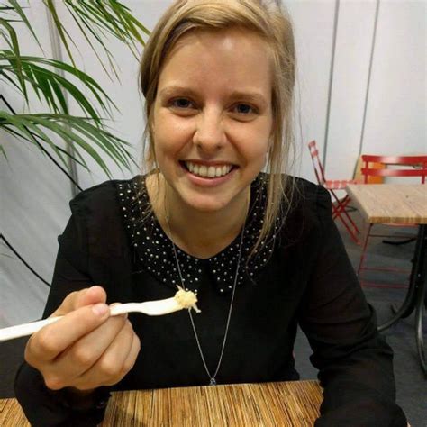 Vicky Van Mol Youtube