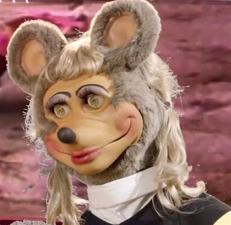 Mitzi Showbiz Pizza Chuck E Cheese Hi Welcome To Chilis