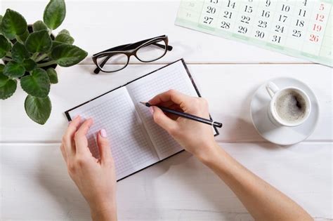 Premium Photo Mockup For Check List Empty Note Paper With Pen And