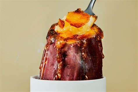 도쿄 2023 일본 최대 도쿄 크리스마스 마켓 메이지 신궁明治神宮외원 그뤼와인과 요리 및 선물 라인업