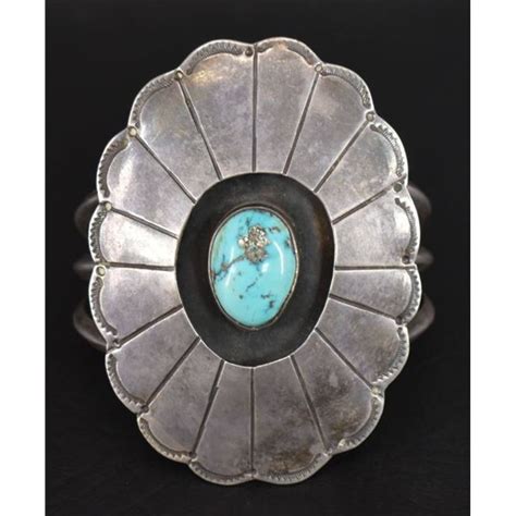 Navajo Indian Bracelt R G Munn Auction Llc