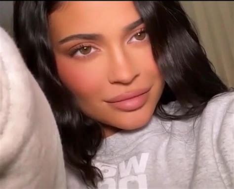 Kylies Perfect Body And Face Rkyliejennerpics