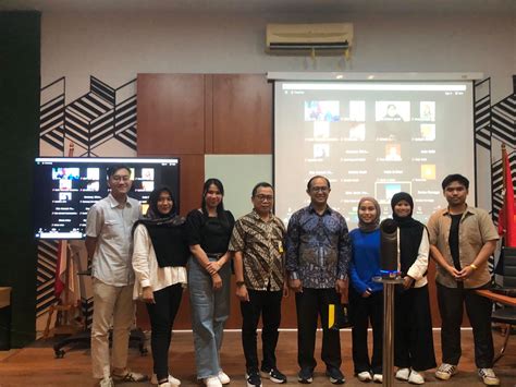 Dinamika Politik Dan Advokasi Kebijakan Publik Di Indonesia Fakultas