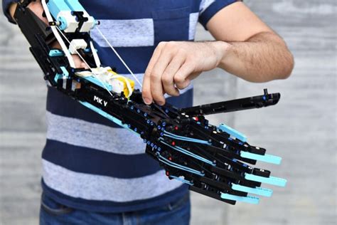 Vub Research Group Develops Non Invasive Brain Machine Interfaces