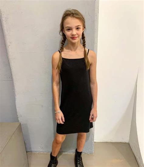 Maria Abramova On Instagram “🖤 Manyabramova”