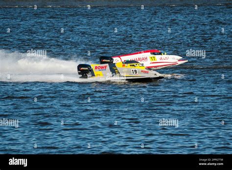 Powerboats Racing At UIM F2 World Championship Stock Photo Alamy
