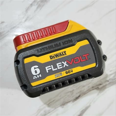 Jual DeWALT BATTERY 20v 60v 6AH DCB606 FLEXVOLT Baterai Batt Batre Shopee Indonesia
