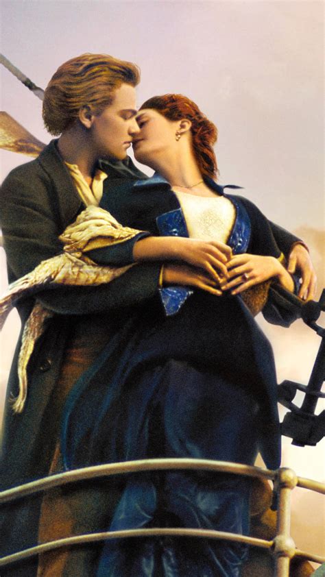 Leonardo Dicaprio Titanic Kissing