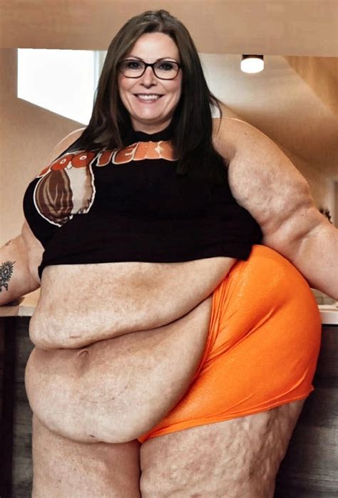 Hooters Cfo On Undercover Boss Thursday At 9p Est By Youonlygetonebody