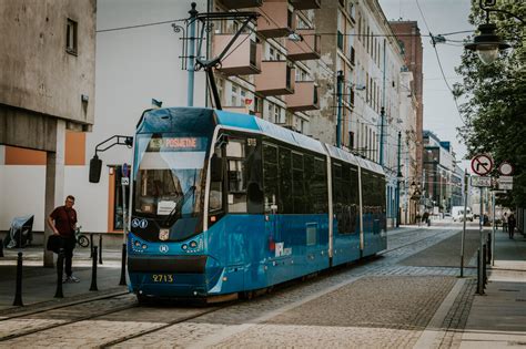Wszystkich Świętych 2022 we Wrocławiu Rozkład jazdy MPK