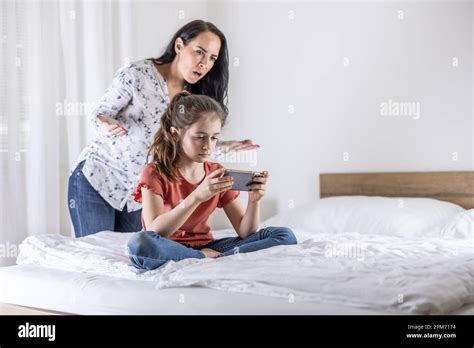 Mother Is Shocked And Surprised From What Her Daughter Sees Online On