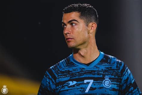 كريستيانو رونالدو يتفاعل بحرارة مع هدف النصر في الطائي فيديو الرجل