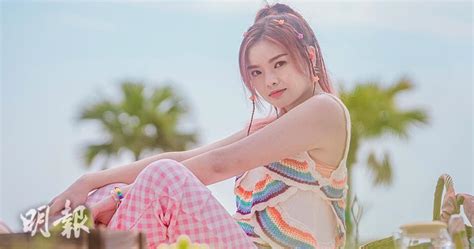 《聲夢》文凱婷推出首支個人單曲 反思「打卡文化」 1618 20230216 Showbiz 明報 Our Lifestyle