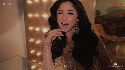 Dewi Persik Baju Tidur Desain Baju Pengantin Pesta Dan Kondangan