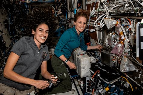 Logros De La Nasa En La Estación Espacial En 2023