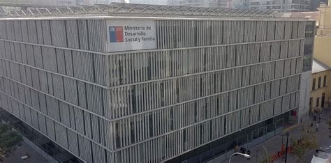 Carabineros Del Os9 Detuvo A Sujeto Involucrado En Robo De Computadores