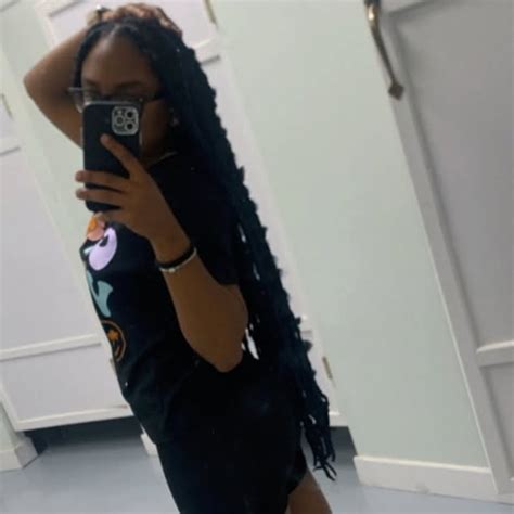 Λѕαηα ♡ Xokella • Threads Say More