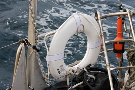 Throwable Device Boat At James Velarde Blog