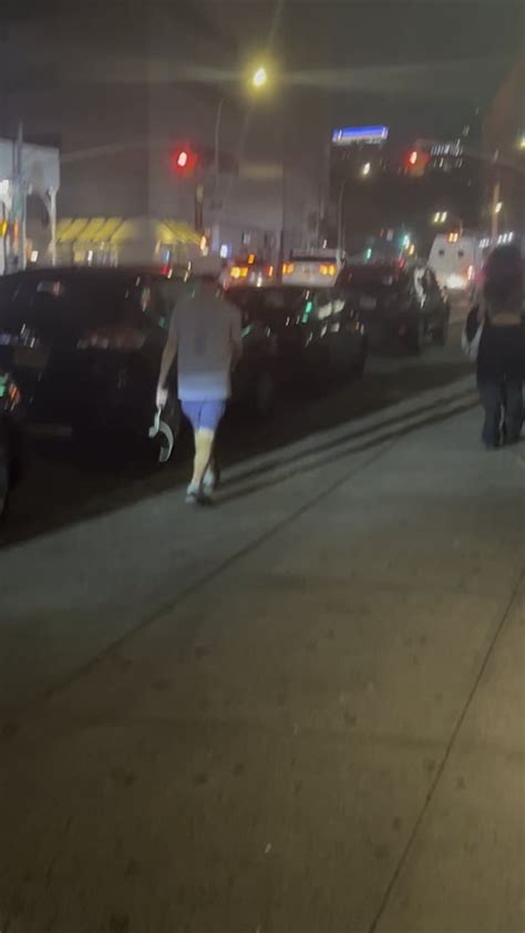 Joshua Block Worldoftshirts Was Outside Of The Glaive Ny Show R Glaivebossman