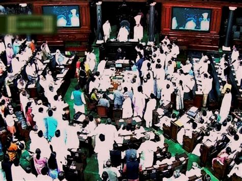 Uproar In Lok Sabha Over Gaza Raids Oneindia News