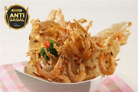 Yuk Intip Membuat Resep Peyek Udang Renyah Dan Gurih Yang Bisa Bikin