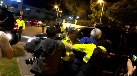 Why Did The Ecuadorian Police Raid The Mexican Embassy Cnn