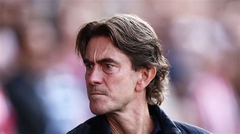マン・u新監督候補との噂もブレントフォード指揮官「ビッグクラブへ行けば幸せということもない」