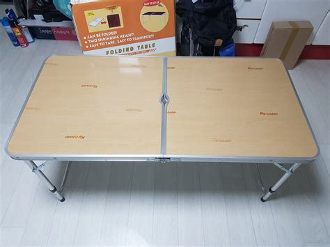 캠핑용 높이조절식 폴딩테이블 캠 당근 중고거래
