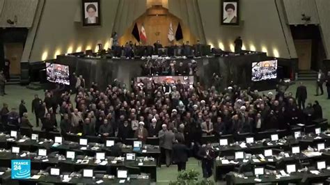 التفاوض ممنوع مع المسؤولين الأمريكيين إلا بعد موافقة البرلمان الإيراني