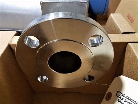 Micro Motion Mass Flow Meter 2 150 R200s418nqbaezzzz D