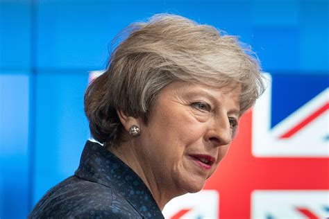 メイ首相、12日議会で離脱交渉の最新報告－27日を新たな期限に設定も Bloomberg