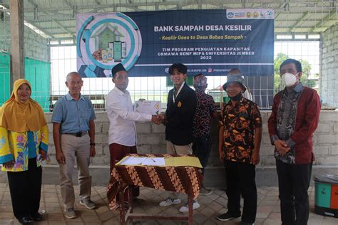 Wakil Rektor 1 Unej Attended The Launching Of Bank Sampah Digital By