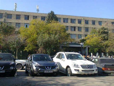 Baki Dovlet Rabite Ve Neqliyyat Kolleci