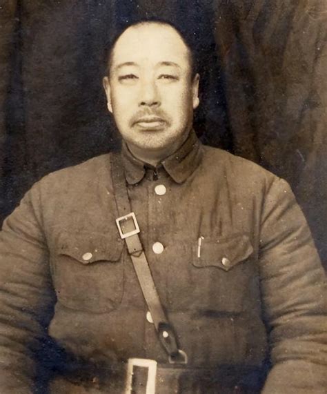 1948年陳賡和國民黨談判，把窗戶糊上，同時派人買桌球、胡琴 每日頭條