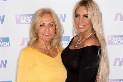 Katie Prices Terminally Ill Mum Is ‘struggling And Her Breathing Has