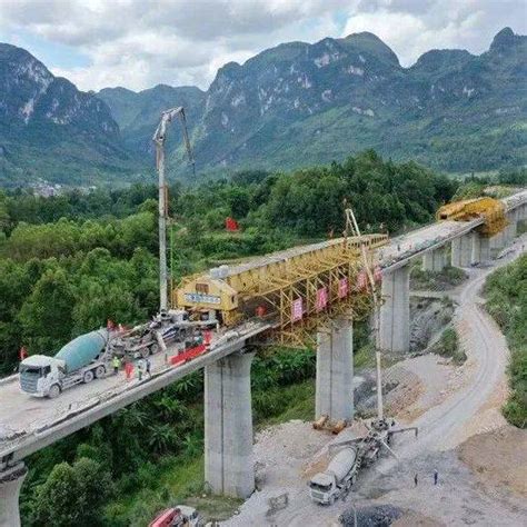 贵南高铁贵州段开始无砟轨道施工，全线有望提前开通线路