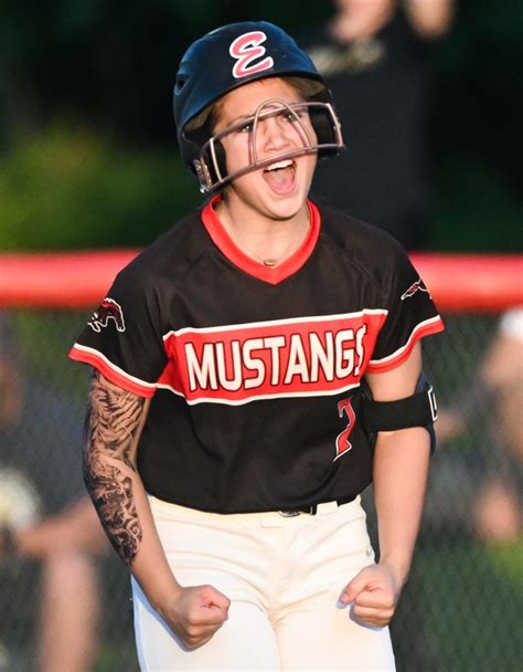 Tri West Pitcher Lowers The Boom On Edgewood Again In Ihsaa Softball